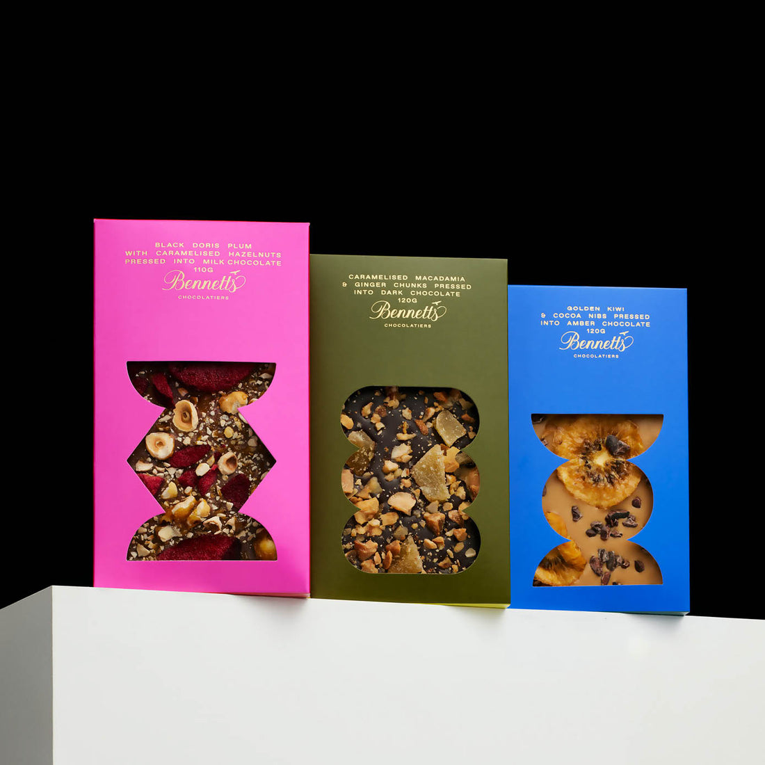 9 Whole Roasted Hazelnut & Crispy Praline in Milk Chocolate