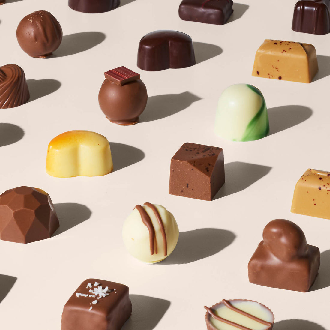 9 Whole Roasted Hazelnut & Crispy Praline in Milk Chocolate